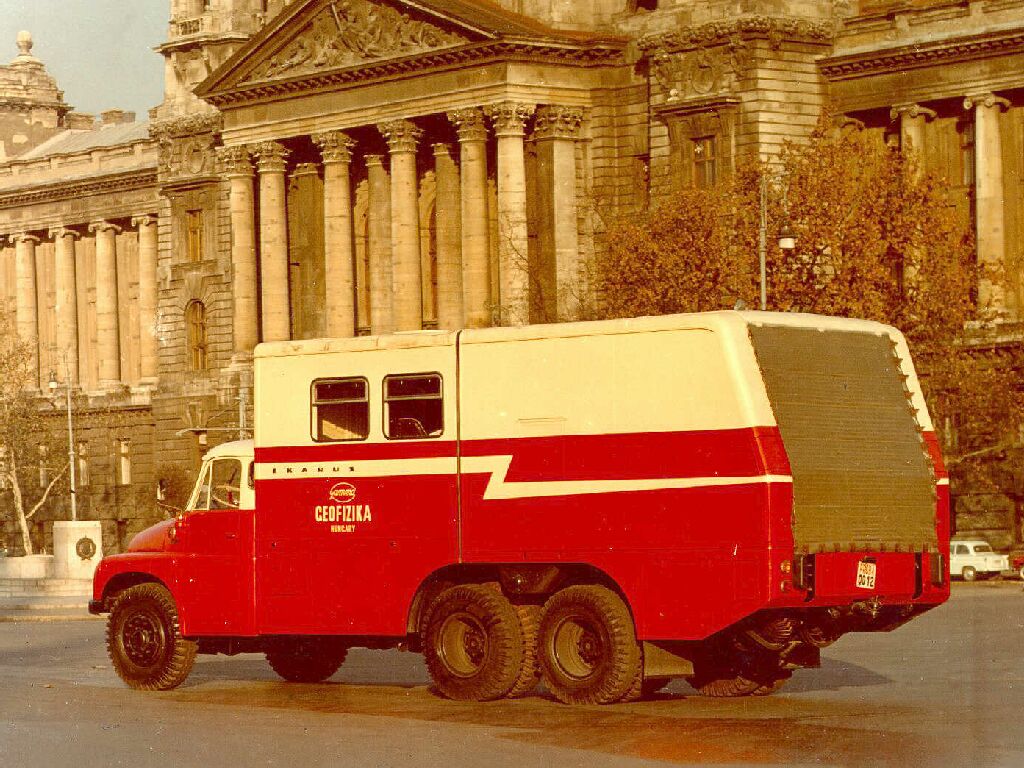 TopWorldAuto >> Photos de Tatra 138 - galeries de photos