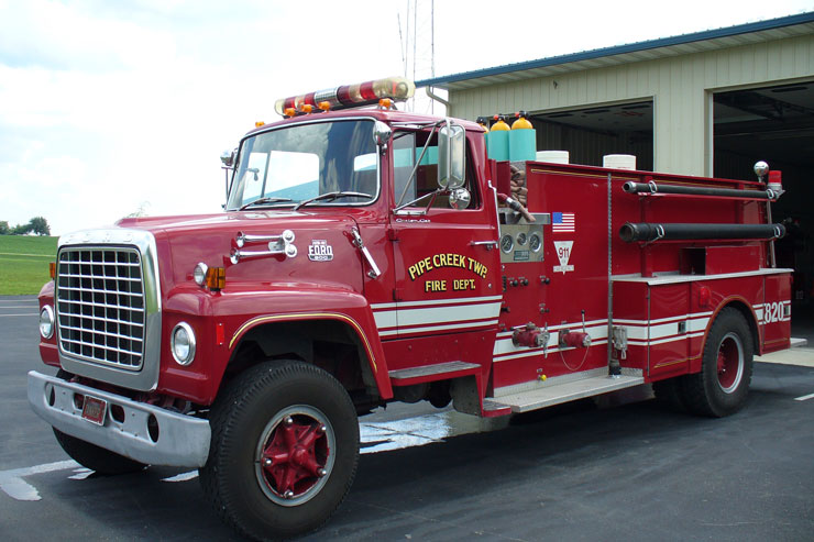 TopWorldAuto >> Photos du camion de pompiers Ford F-820 - galeries de ...